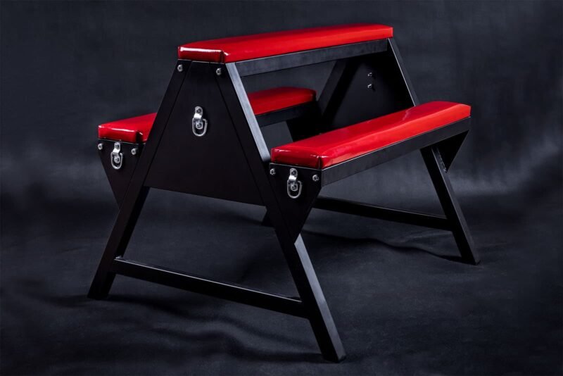 METAL SPANKING BENCH - BDSMarchitecture