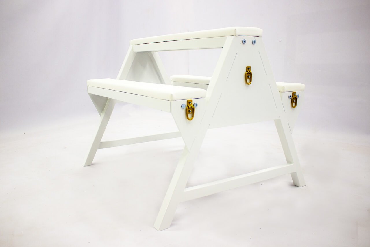 METAL SPANKING BENCH - BDSMarchitecture